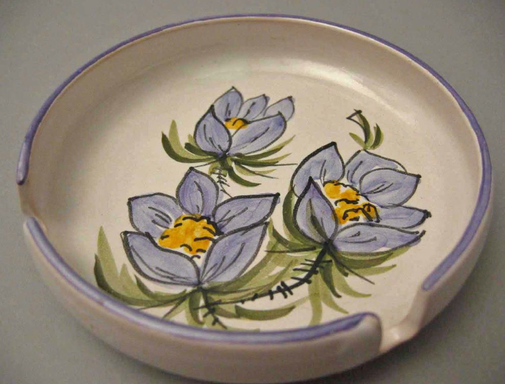 Margo Meyer 1929 – 2010 | Studio Ceramics Canada